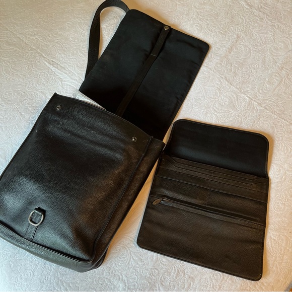 Le Monde | Bags | Sumptuous Leather Shoulder Backpack By Le Monde ...